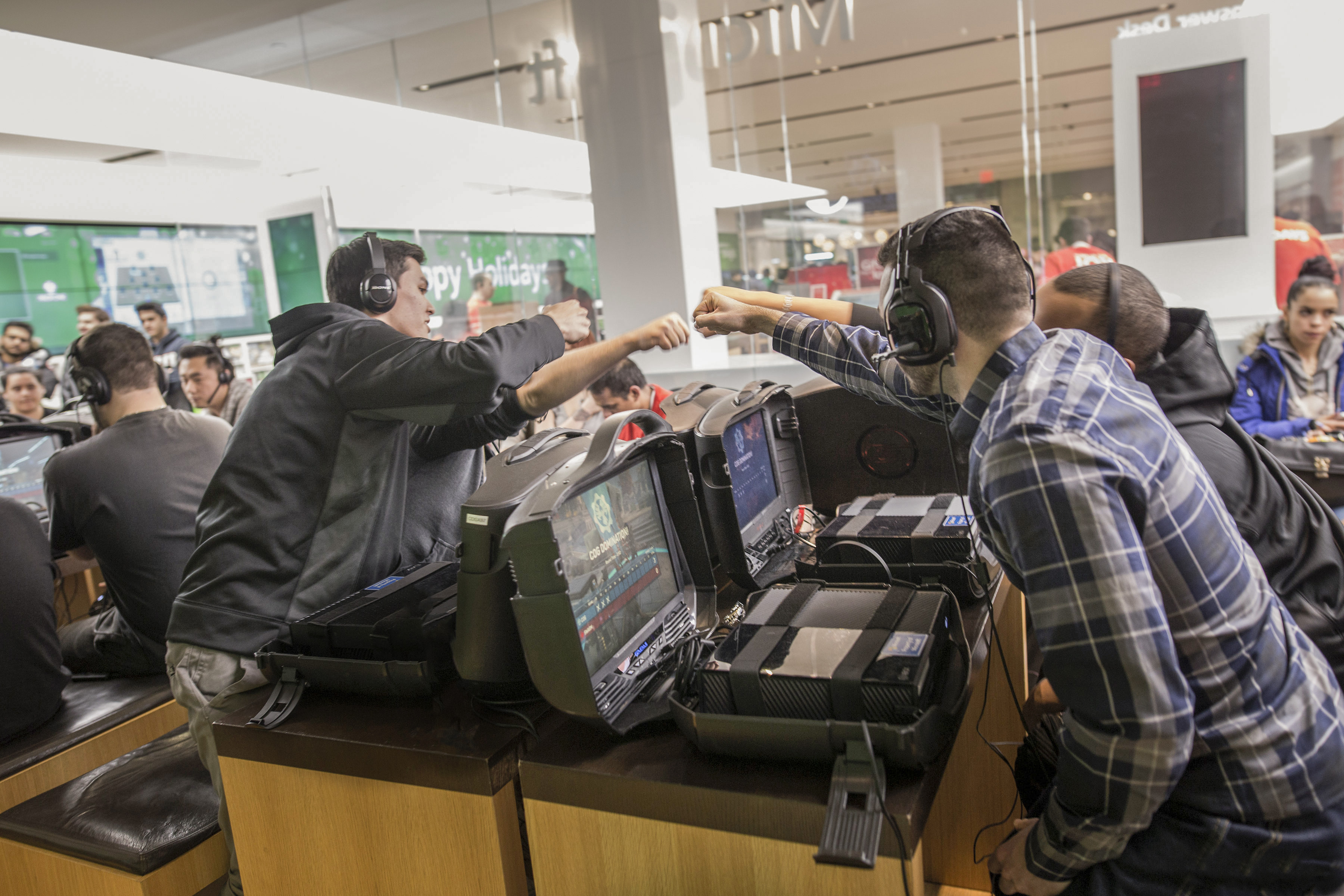 Microsoft Store... | Overview